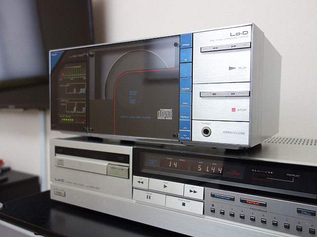 DAD-800 （Lo-D）1983年 | 古いハードに囲まれて since2011