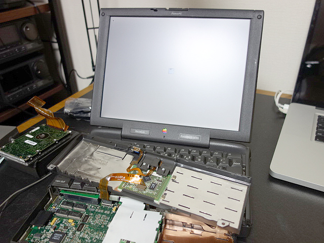 PowerBook 3400 (Apple) 1997年 | 古いハードに囲まれて since2011