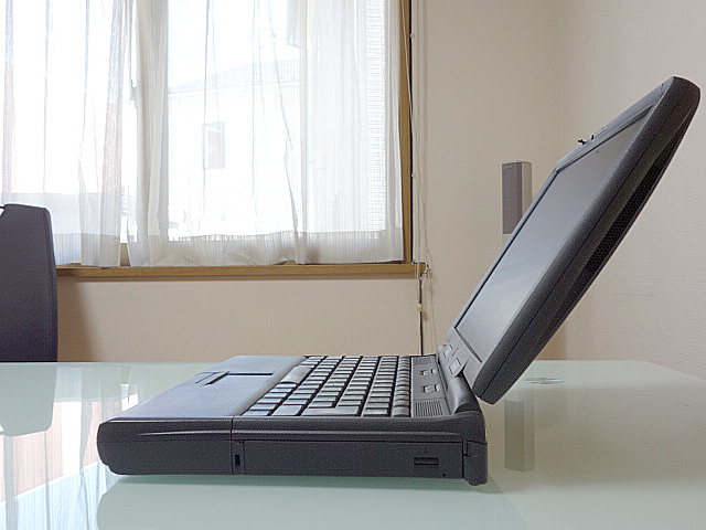 PowerBook 3400 (Apple) 1997年 | 古いハードに囲まれて since2011