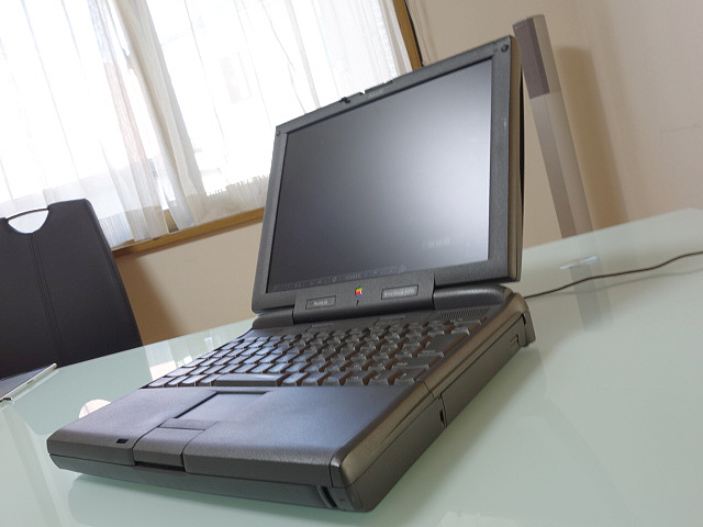 PowerBook 3400 (Apple) 1997年 | 古いハードに囲まれて since2011