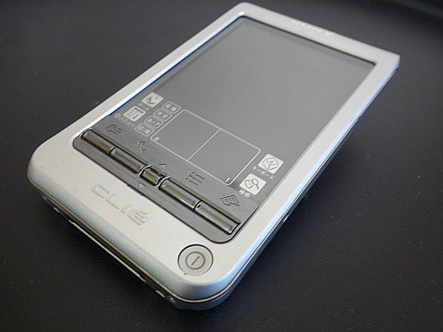 CLIE PEG-T650C (Sony) 2002年 | 古いハードに囲まれて since2011
