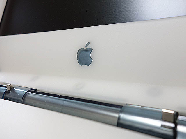 iBook SE Graphite G3 2000年 | 古いハードに囲まれて since2011